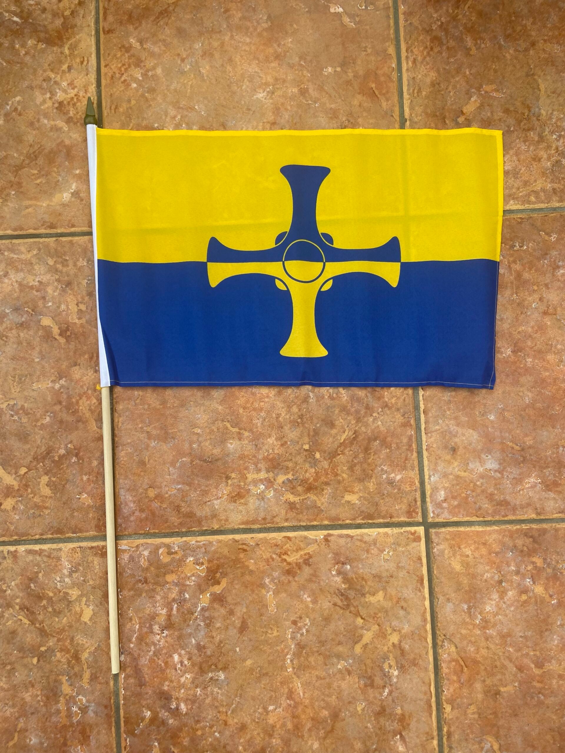 Durham County large hand flag - World Flag Shop